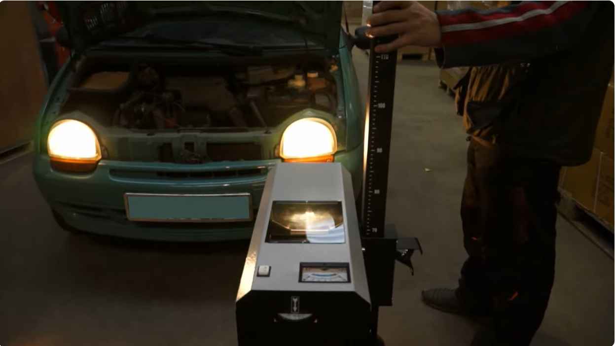 Your Ultimate Guide on How to Use a Headlight Beam Setter?